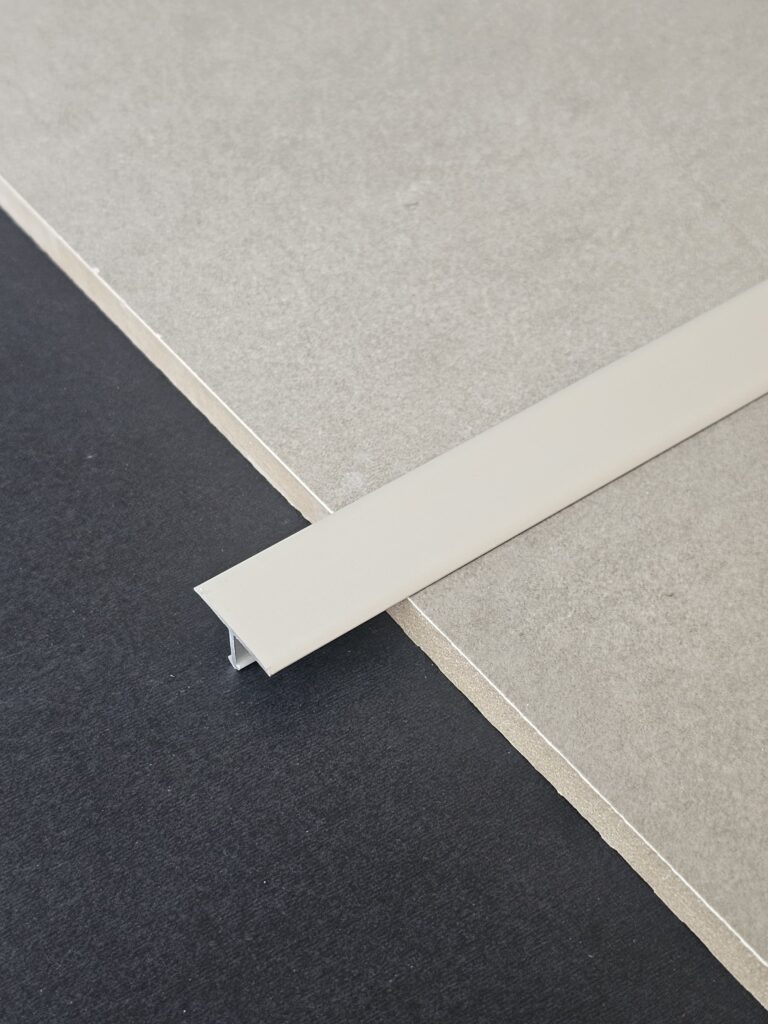 Aluminium T-Profiles Matt Silver - Snowden World