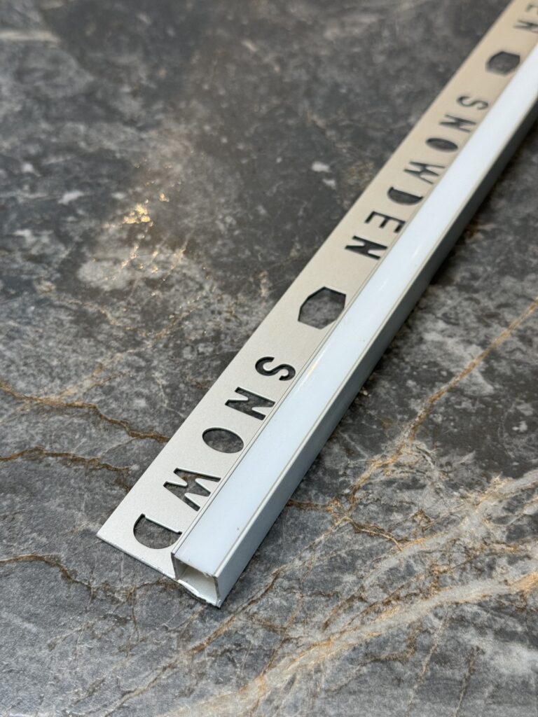LED Square Profile Matt Silver - Snowden World